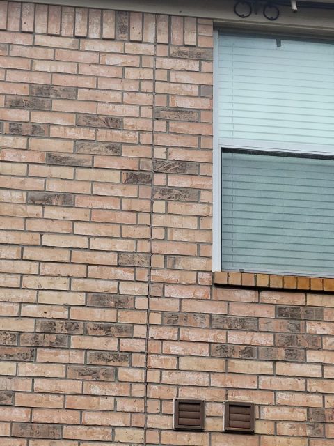 Before and After - Noble Foundation Repair